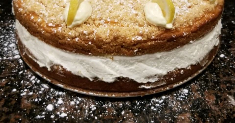 Italian Lemon Cream Cake | Punchfork