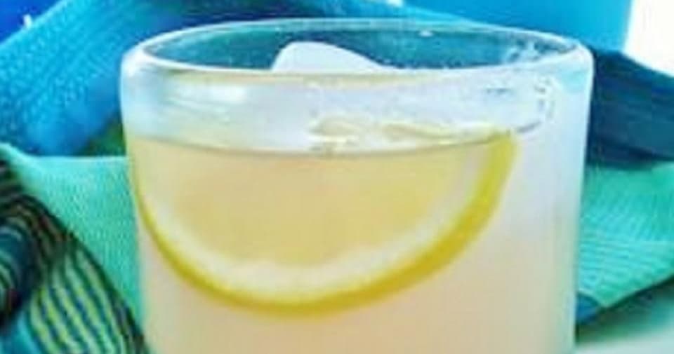 Rhubarb Lemonade | Punchfork