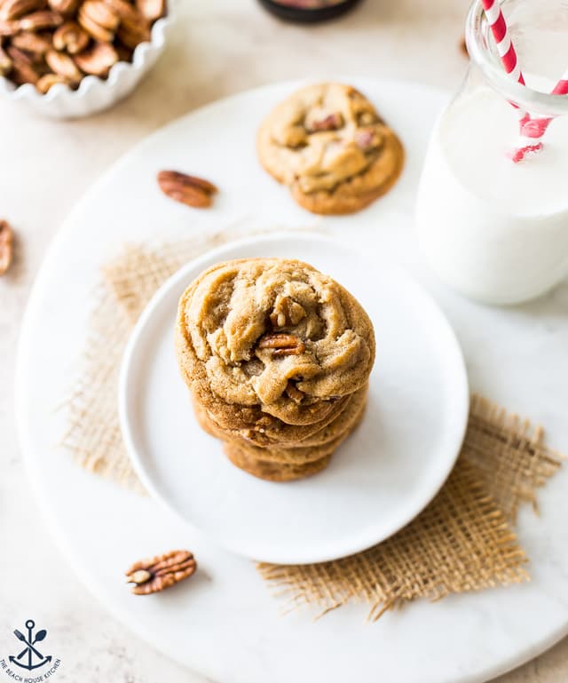 Brown Sugar Praline Cookies with Praline Cinnamon Glaze | Punchfork