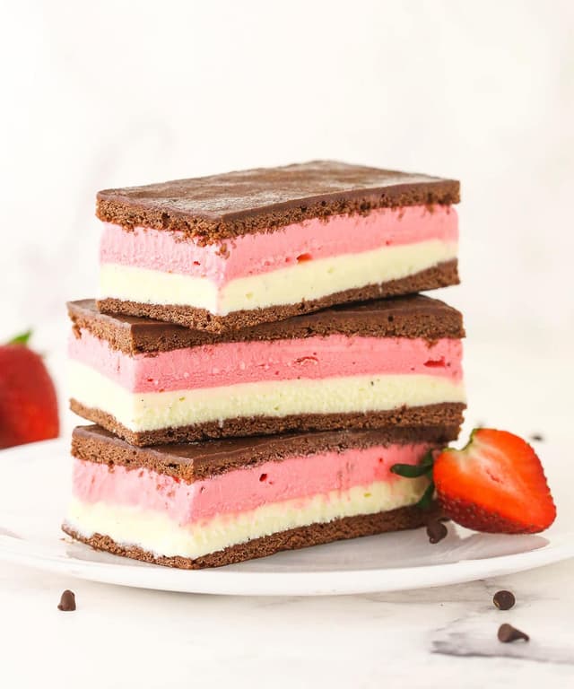 Neapolitan Ice Cream Sandwiches | Punchfork