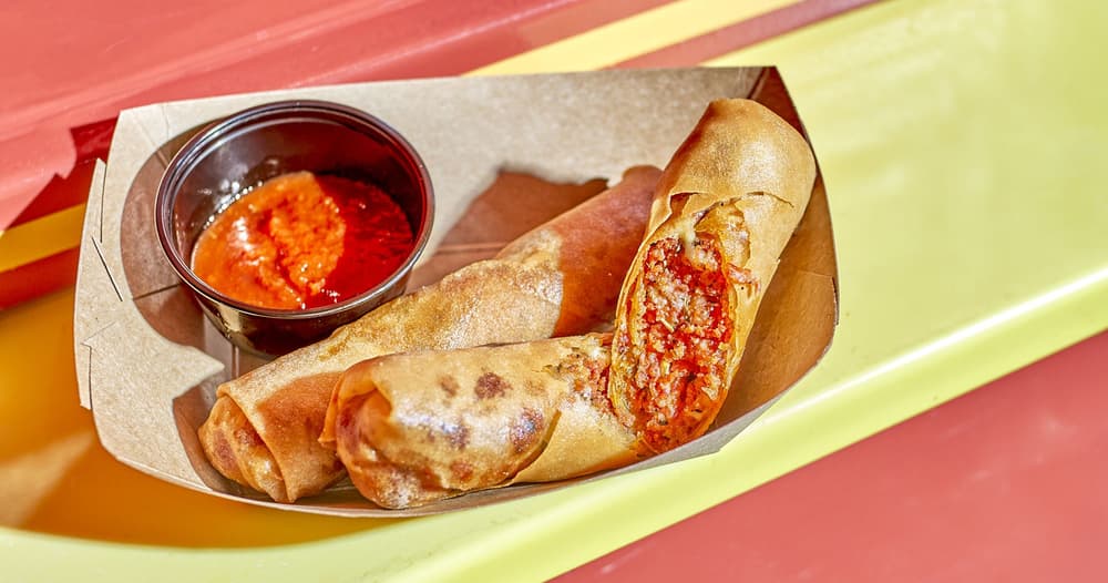 Pepperoni Pizza Spring Rolls | Punchfork