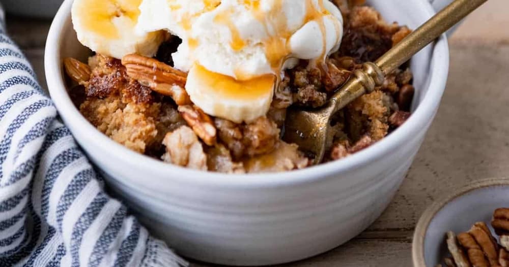 Easy Banana Dump Cake | Punchfork