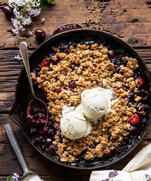 Buttery Cherry Berry Skillet Crisp | Punchfork