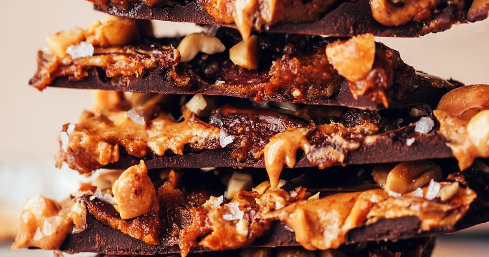 5-Ingredient Snickers Chocolate Bark | Punchfork