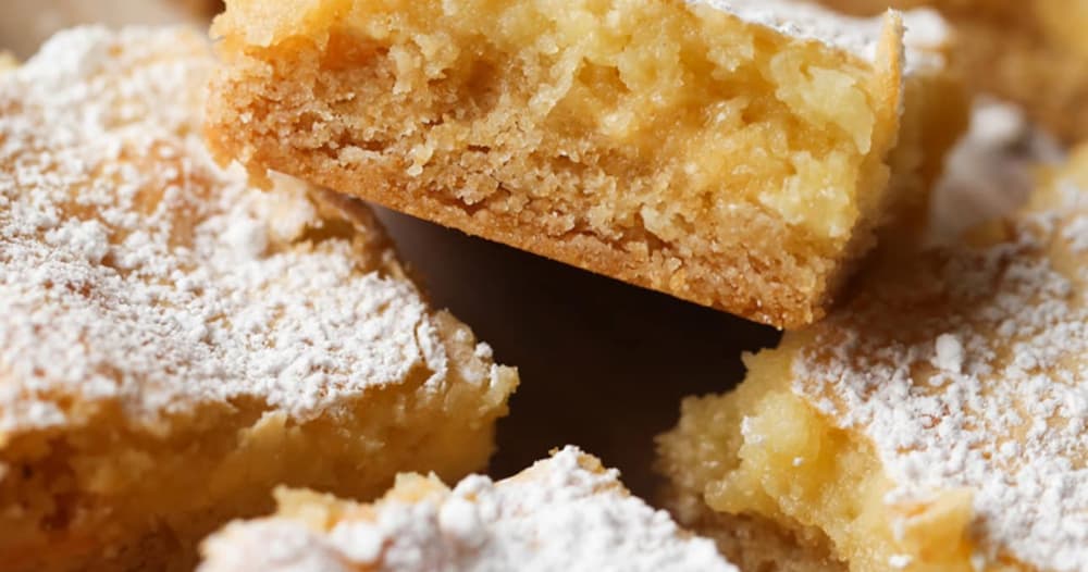 Ooey Gooey Butter Bars | Punchfork