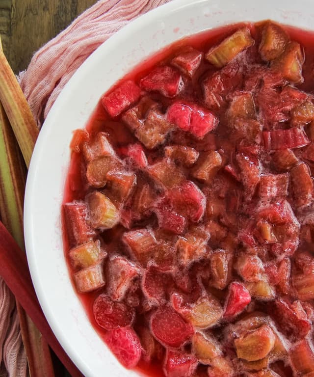 Easy Poached Rhubarb | Punchfork