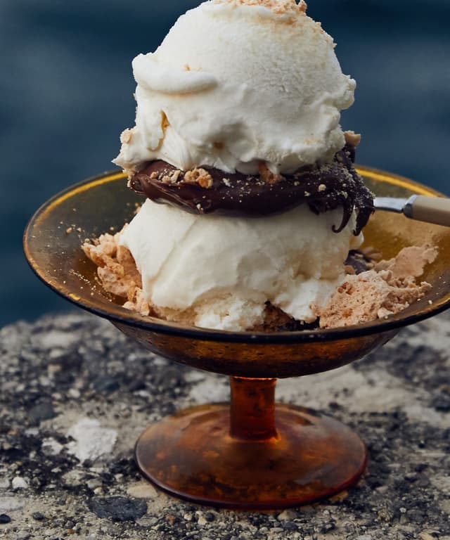Italian Gelato Sundaes with Nutella | Punchfork