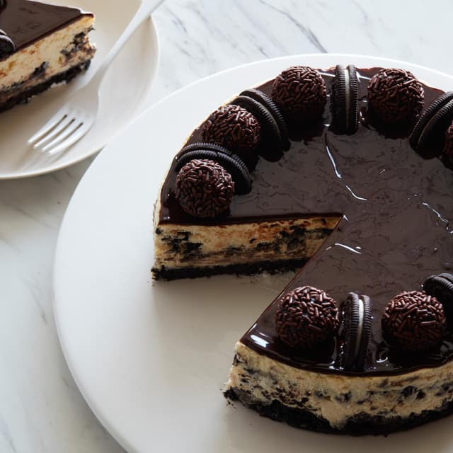 Oreo Lover's Cheesecake | Punchfork