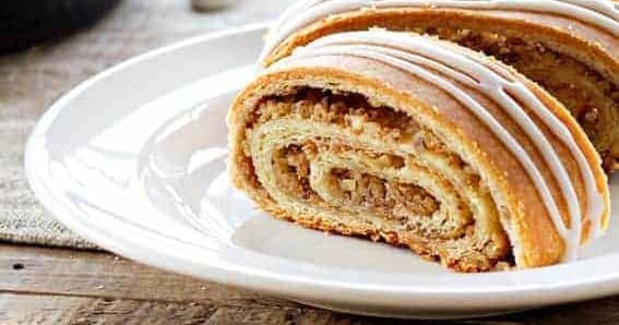 Honey Walnut Nut Roll | Punchfork