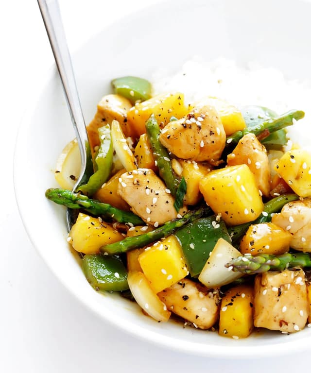 Pineapple Ginger Chicken Stir-Fry | Punchfork
