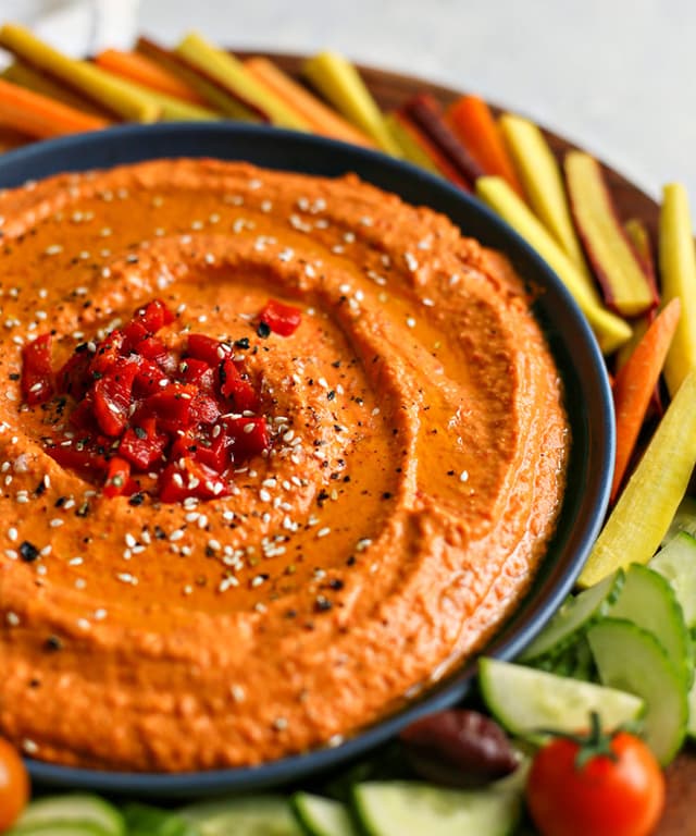 Roasted Red Bell Pepper Hummus | Punchfork