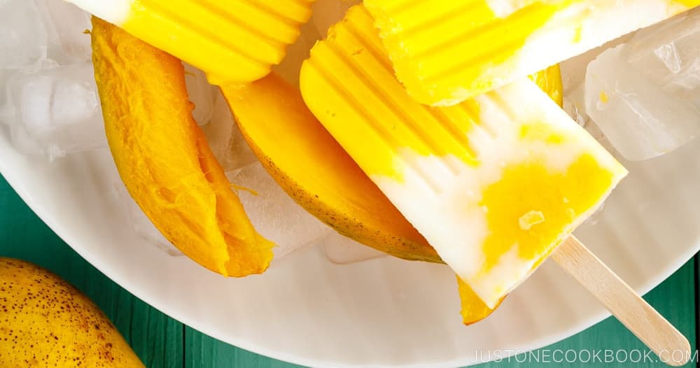 Mango Lassi Popsicles | Punchfork