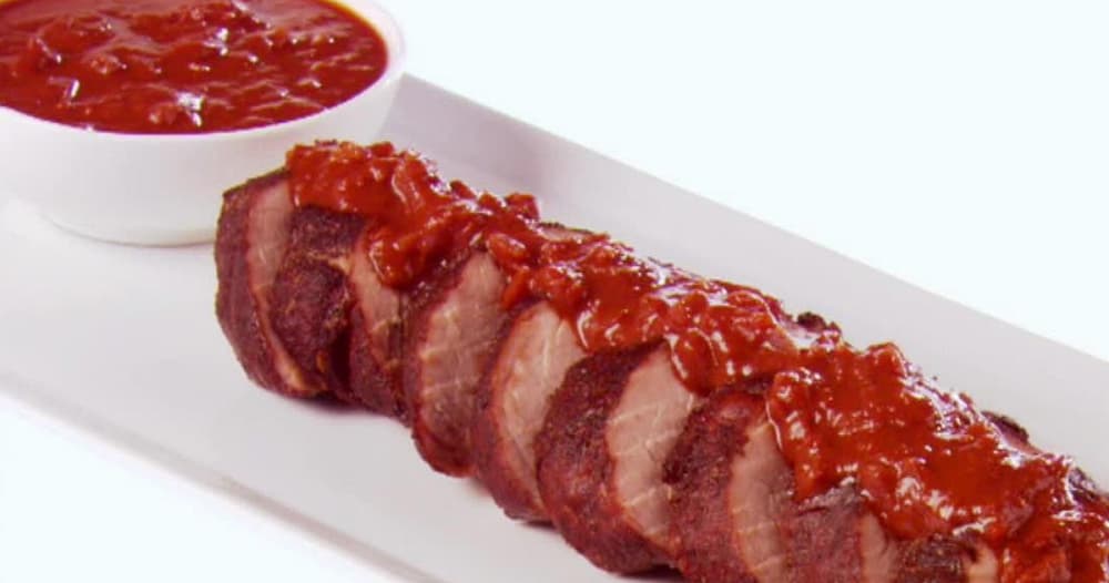 Cocoa-Rubbed Pork Tenderloin with Chocolate Tomato Sauce | Punchfork