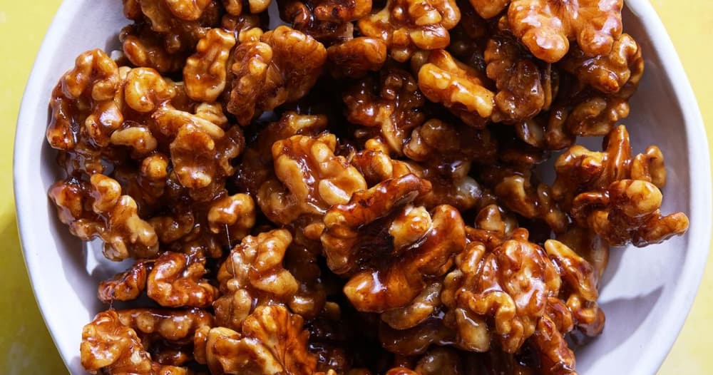 Maple Glazed Walnuts | Punchfork
