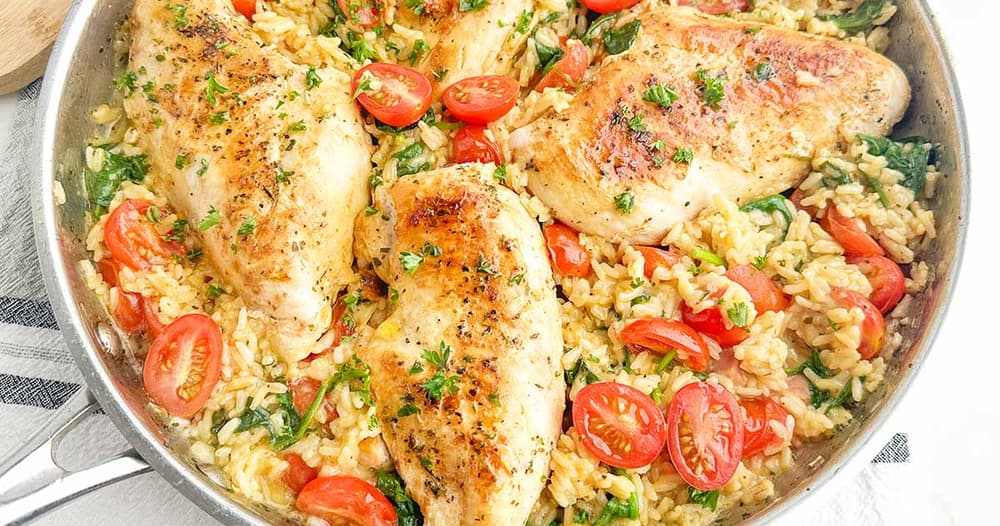 Skillet Chicken Spinach Rice Casserole | Punchfork