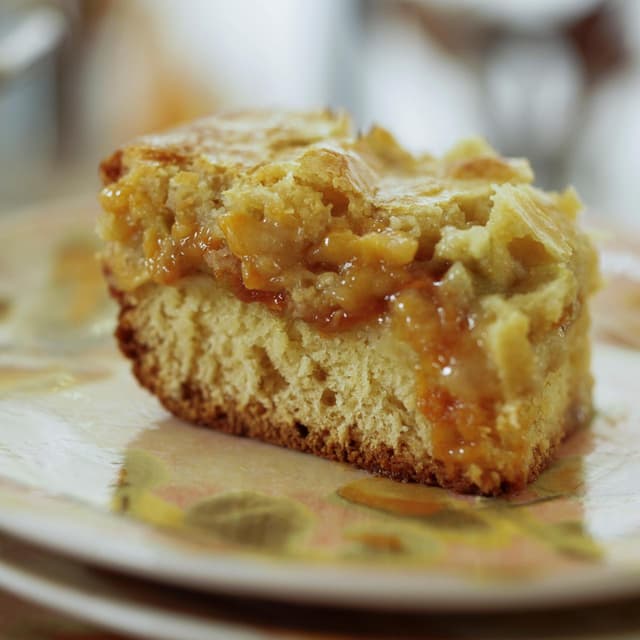 Butterscotch Apple Gooey Butter Cake | Punchfork