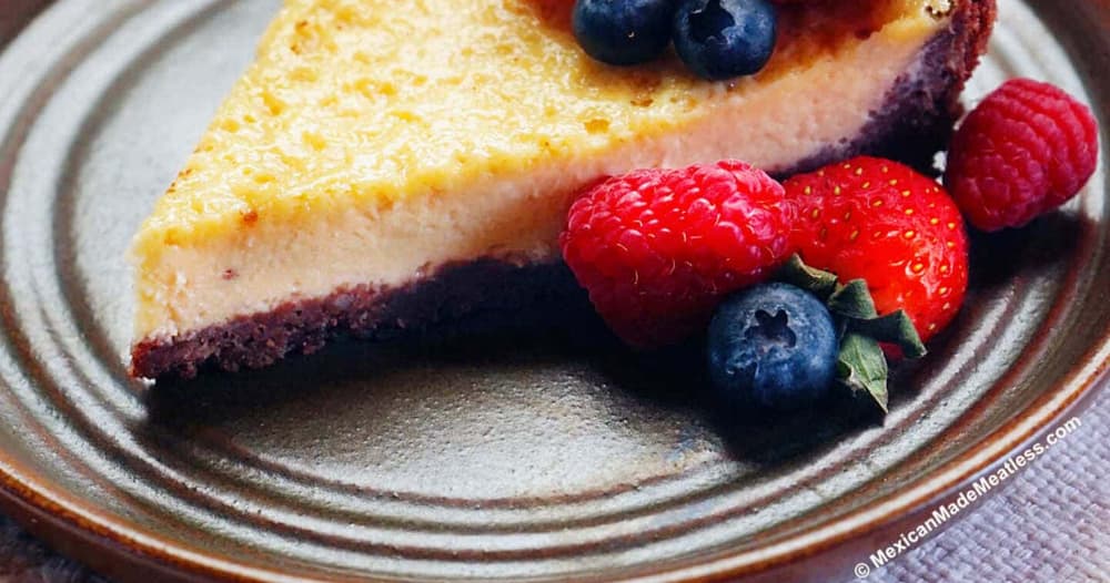 Pay De Queso or Mexican Cheesecake with Chocolate Crust | Punchfork