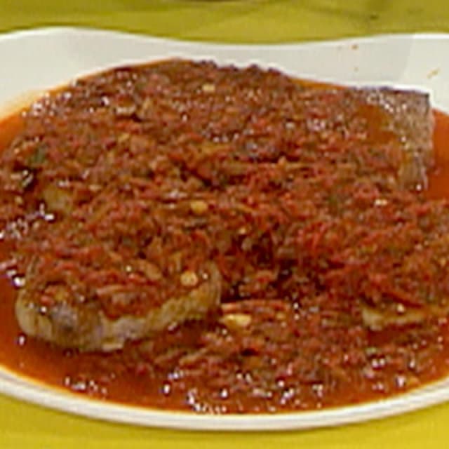 Spanish Style Pork Chops with Chorizo and Roasted Red Pepper Sauce and ...