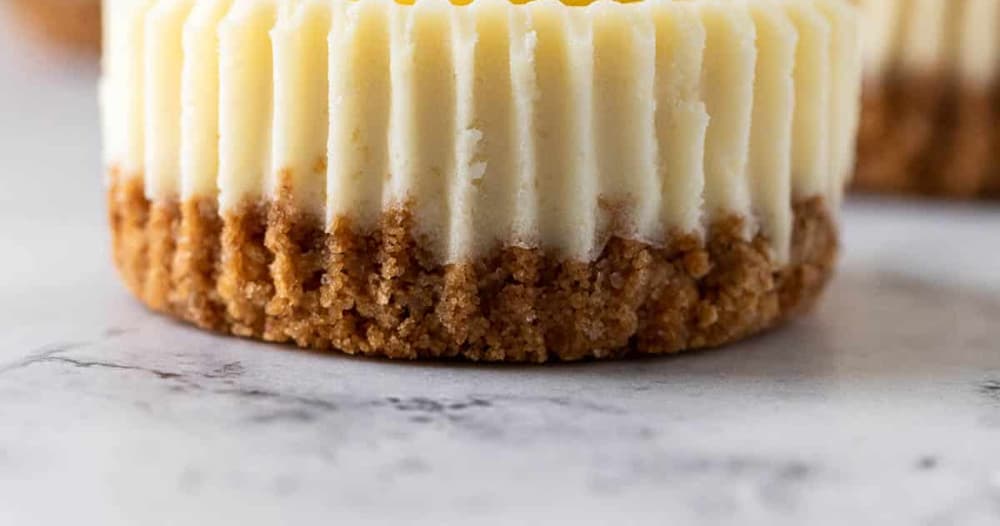 Mini Lemon Cheesecakes | Punchfork
