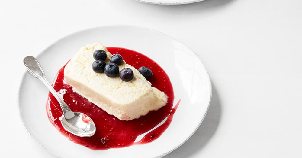 Vanilla Semifreddo with Raspberry Sauce | Punchfork