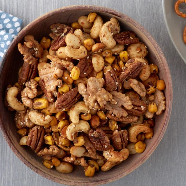 Spicy Ginger-Sesame Mixed Nuts | Punchfork