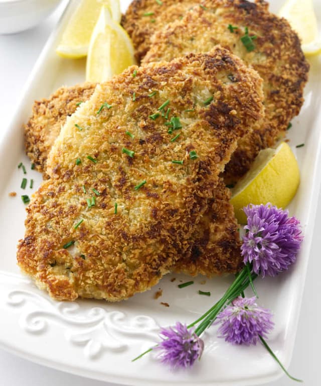 Crispy Sour Cream and Chives Chicken Cutlets | Punchfork