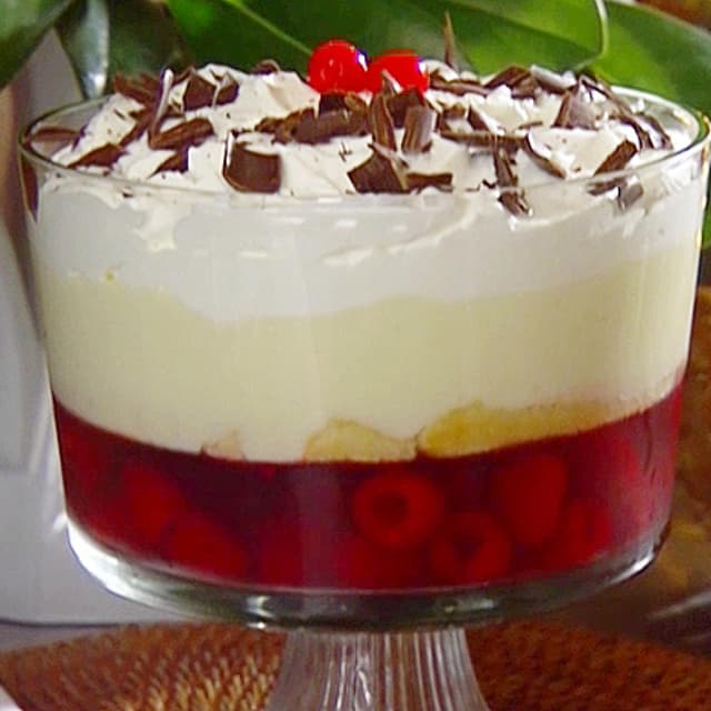 Coconut-Cream Trifle | Punchfork