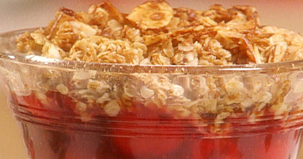 Cherry Almond Crumble | Punchfork