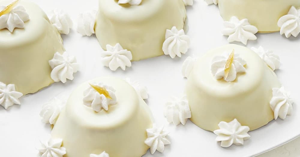 Mini Lemon Sponge Cakes | Punchfork