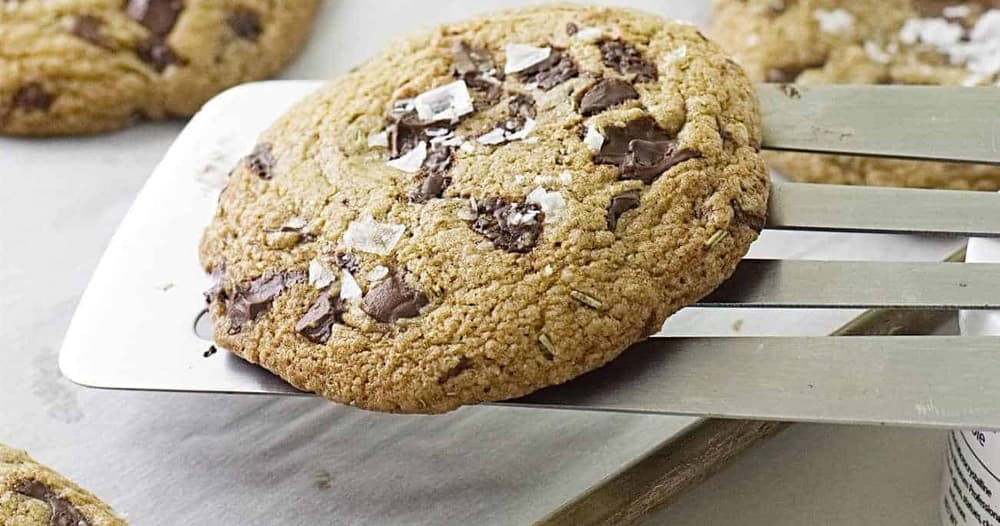 Sprouted Spelt Rosemary Chocolate Chunk Cookies | Punchfork