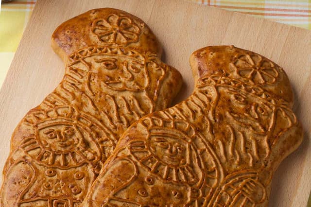 Traditional Dutch Taai-Taai Cookie | Punchfork