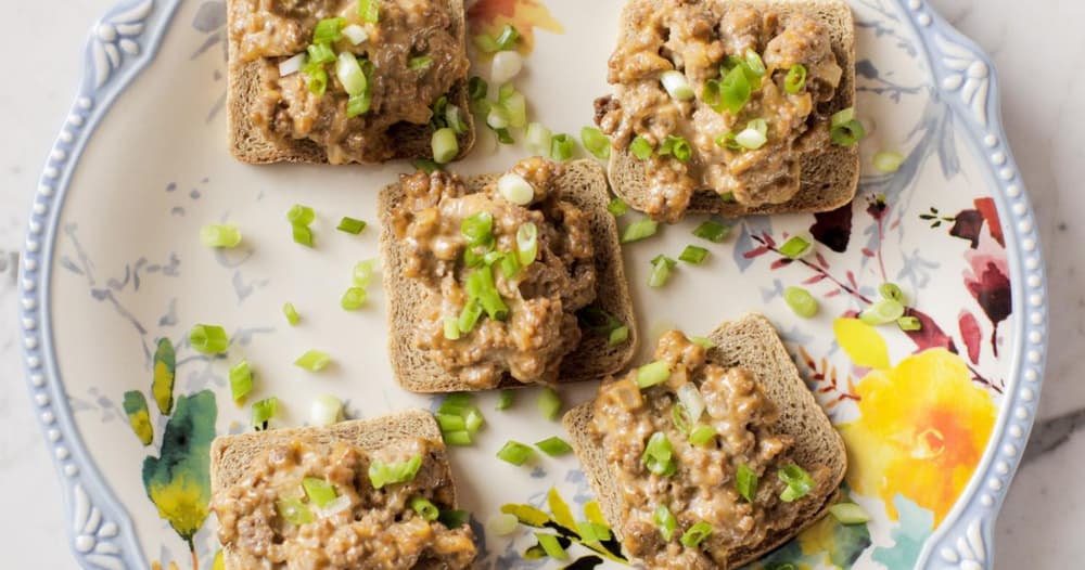 Rye Bread Party Pizzas | Punchfork