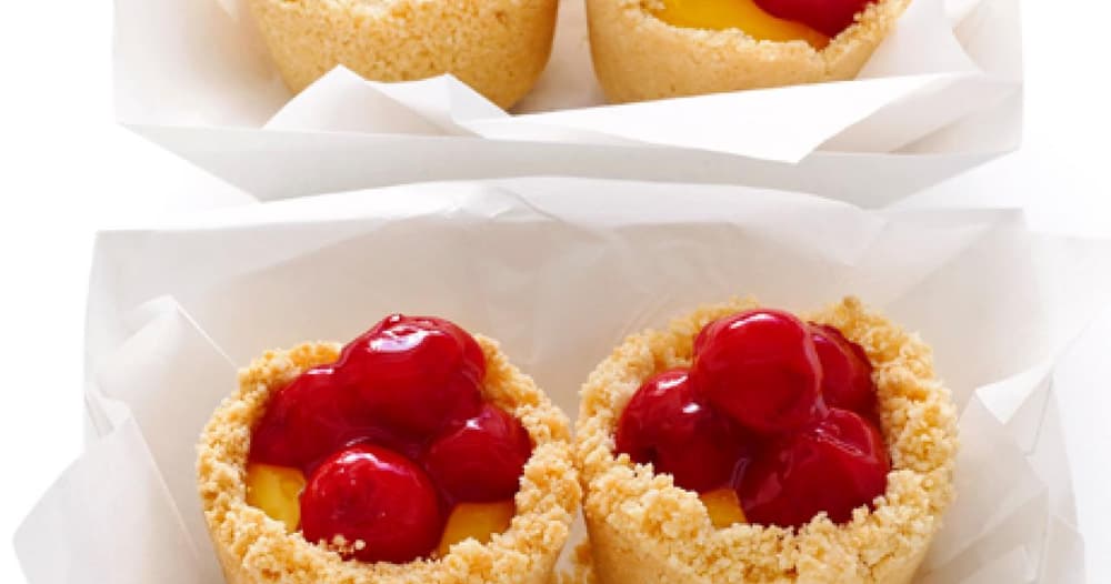 Cherry-Lemon Meringue Mini Pies | Punchfork