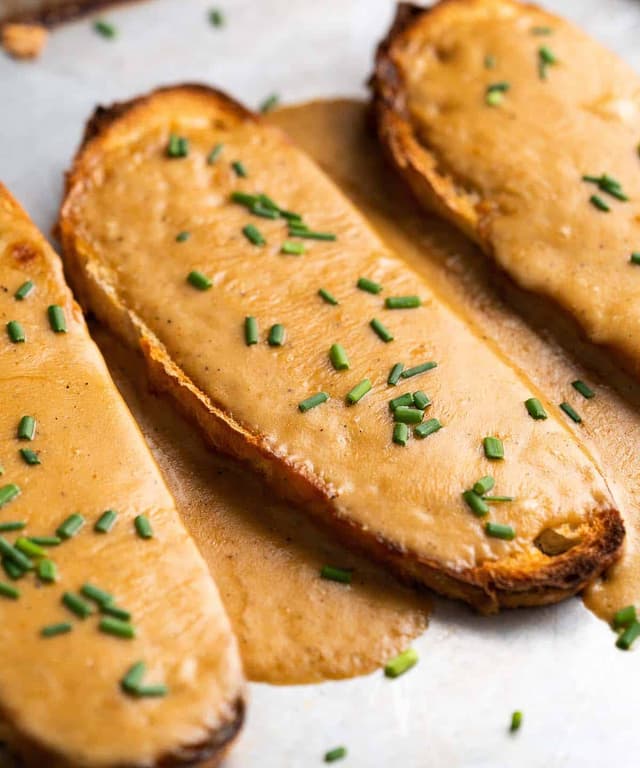 10-Minute Welsh Rarebit (Welsh Rabbit) | Punchfork