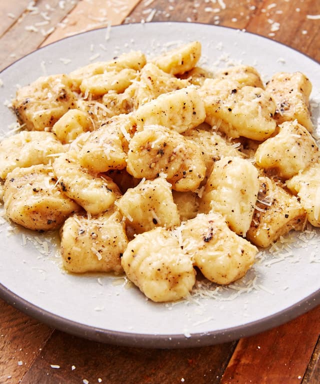 Cacio e Pepe Potato Gnocchi | Punchfork