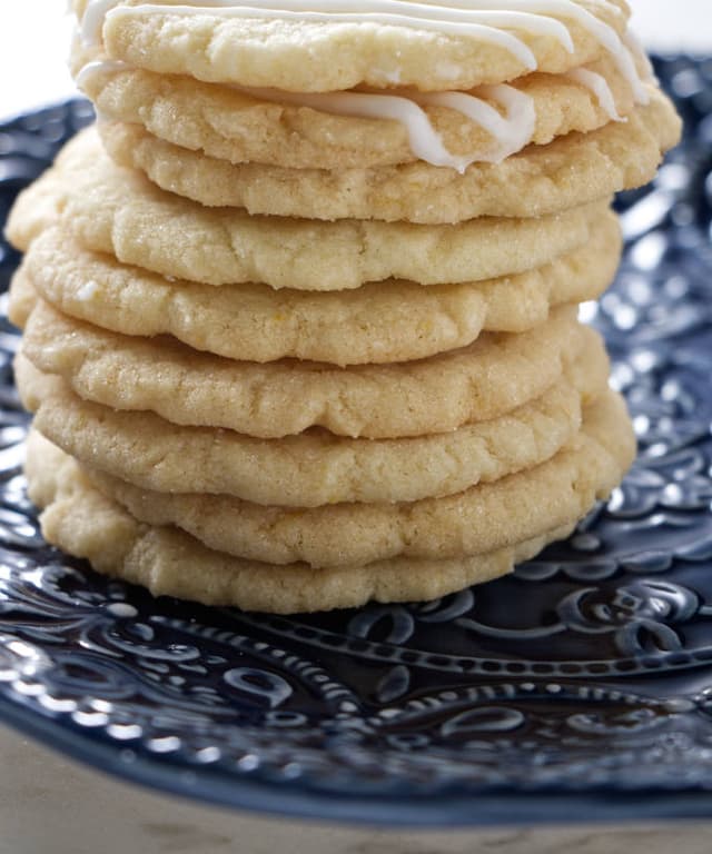 Thin Crisp Lemon Cookies | Punchfork