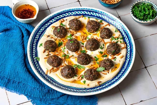 Middle Eastern Kofta Meatballs with Hummus | Punchfork