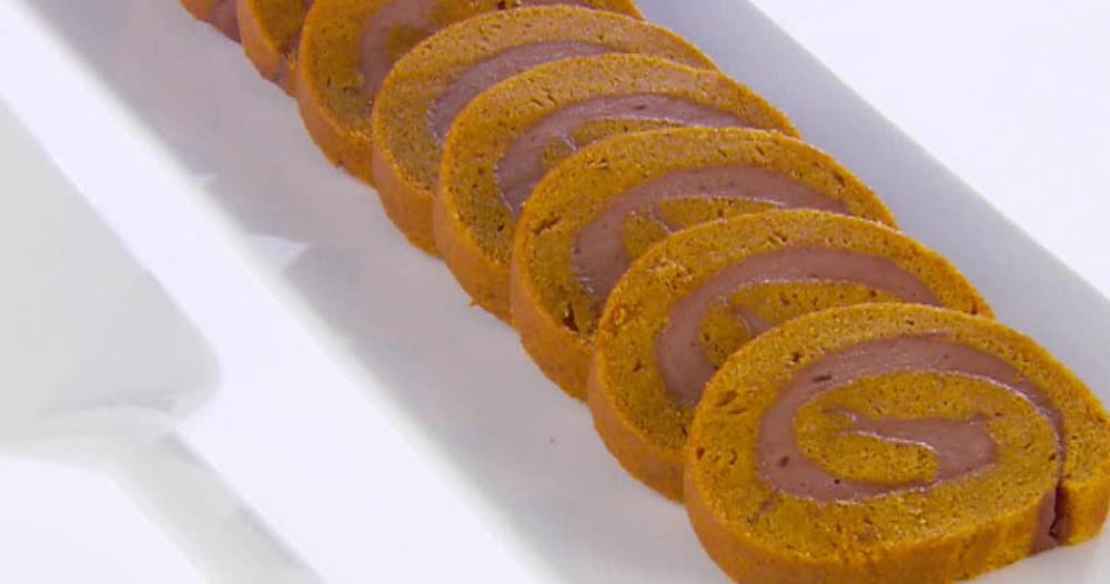 Cinnamon Pumpkin Roll with Chocolate Filling | Punchfork
