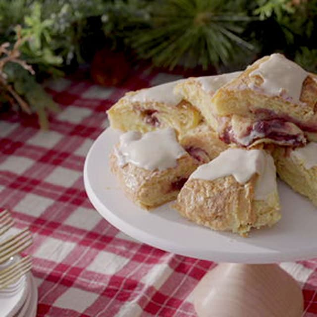 Cherry Cheesecake Kringle | Punchfork