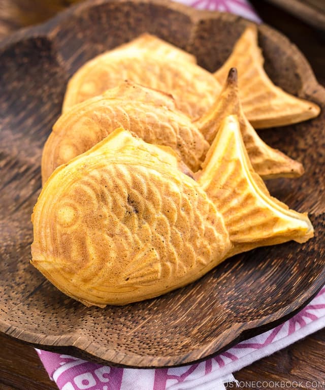 Taiyaki (Japanese Fish Shaped Waffle) | Punchfork