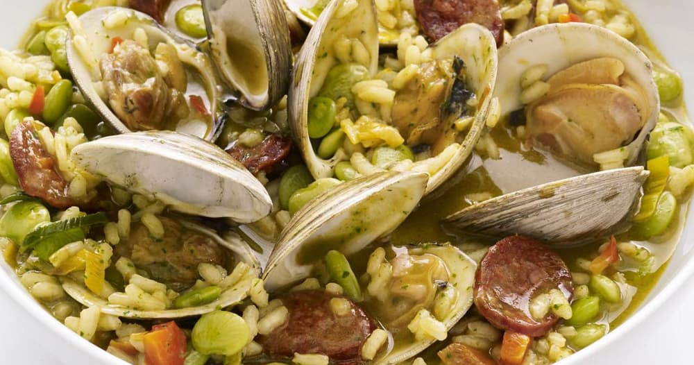 Spanish Rice with Clams | Punchfork