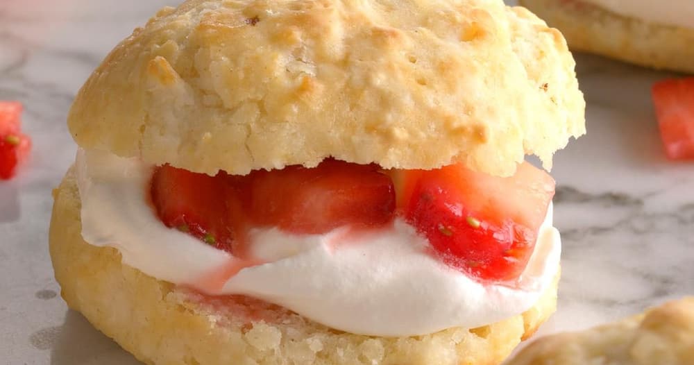Strawberry Shortcake Biscuit Recipes | Punchfork