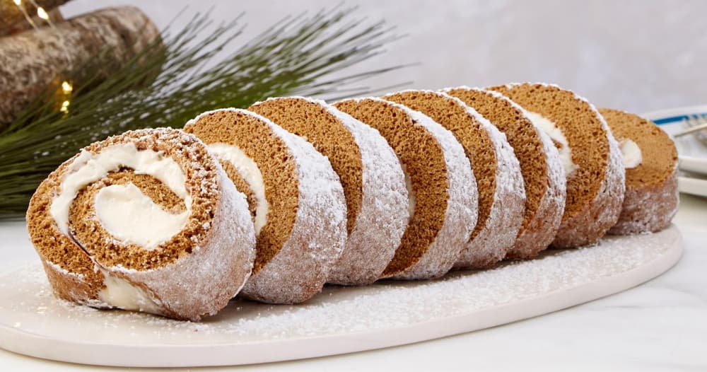 Gingerbread Roulade Cake | Punchfork