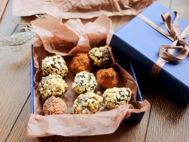 Simple Homemade Truffles | Punchfork