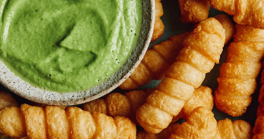Tequeños with Guasacaca (Venezuelan Fried Cheese Sticks with Avocado ...