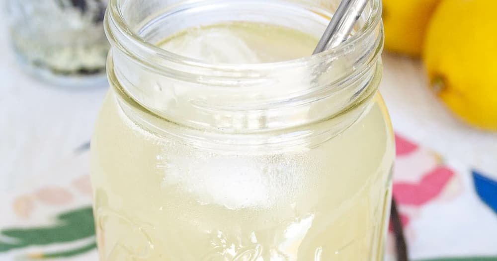 Vanilla Lemonade | Punchfork