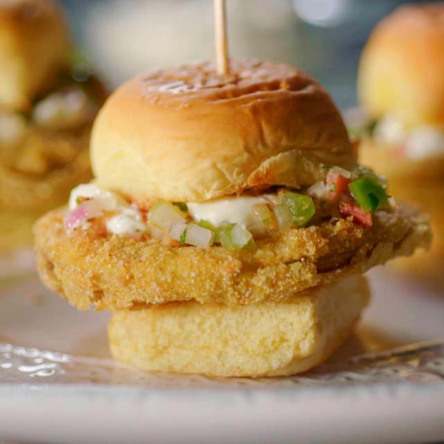 Fried Green Tomato Sliders with Goat Cheese Mayo and Tomatillo-Bacon ...