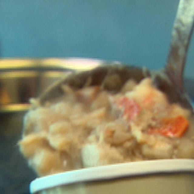 Larsen's Fish Market Seafood Chowder | Punchfork