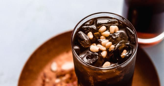 Jallab Drink (Lebanese Drink with Date Molasses and Rose Water) | Punchfork