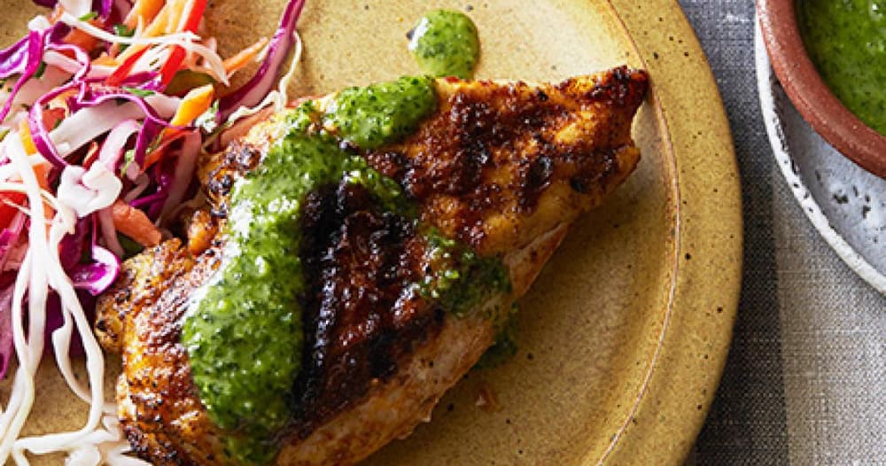 Spanish Spice Rubbed Chicken Breasts with Parsley-Mint Sauce | Punchfork